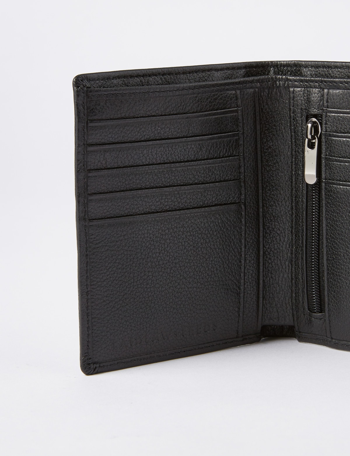 Laidlaw + Leeds Vertical Wallet, Black - Wallets & Bags