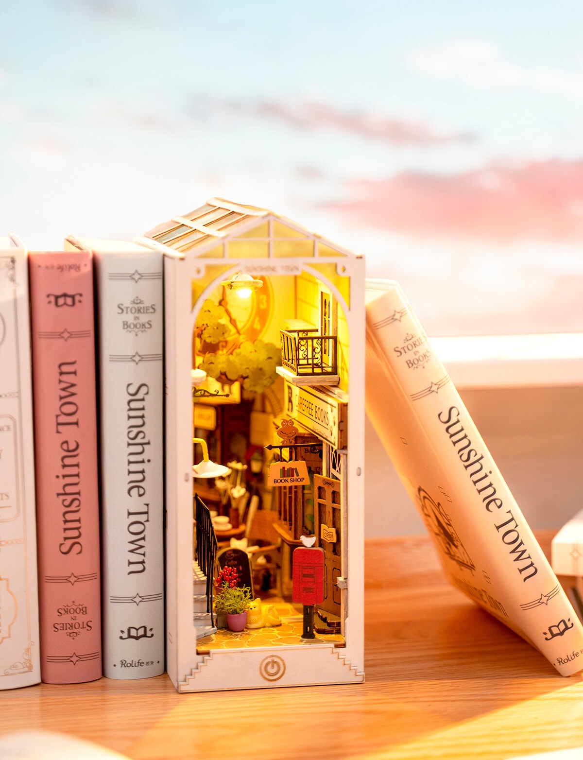 DIY Kits Rolife Book Nook Kit, Sunshine Town - Arts & Crafts
