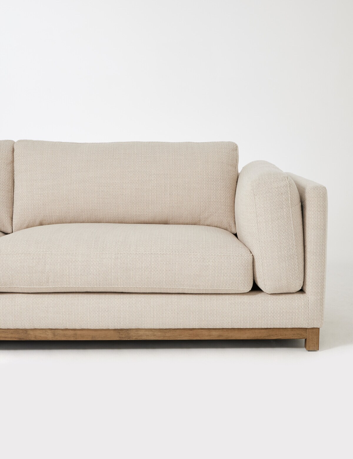 LUCA Furniture Venice Fabric 3.5 Seater Sofa - Sofas