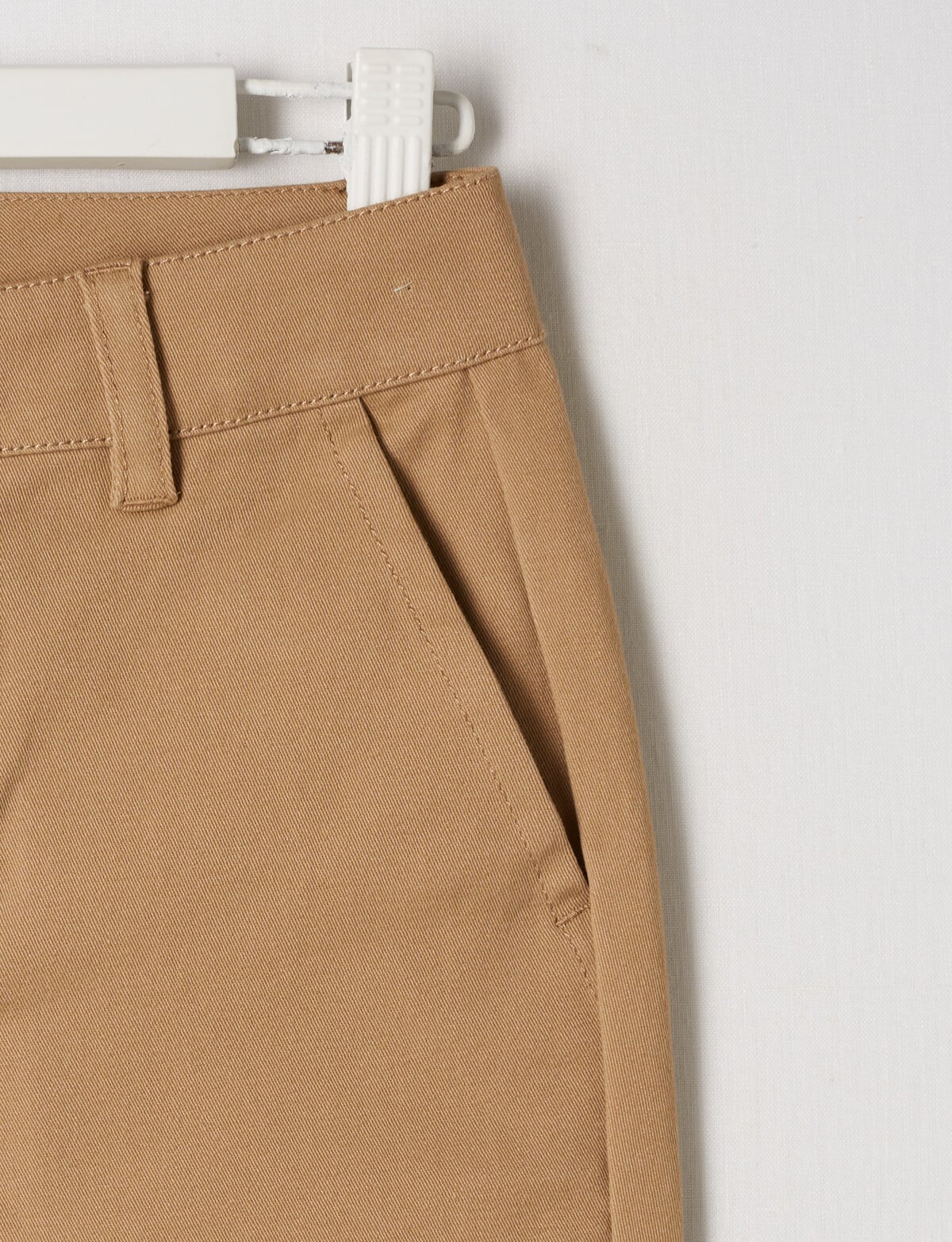 Mac & Ellie Woven Chino Pant, Tan - Pants & Jeans