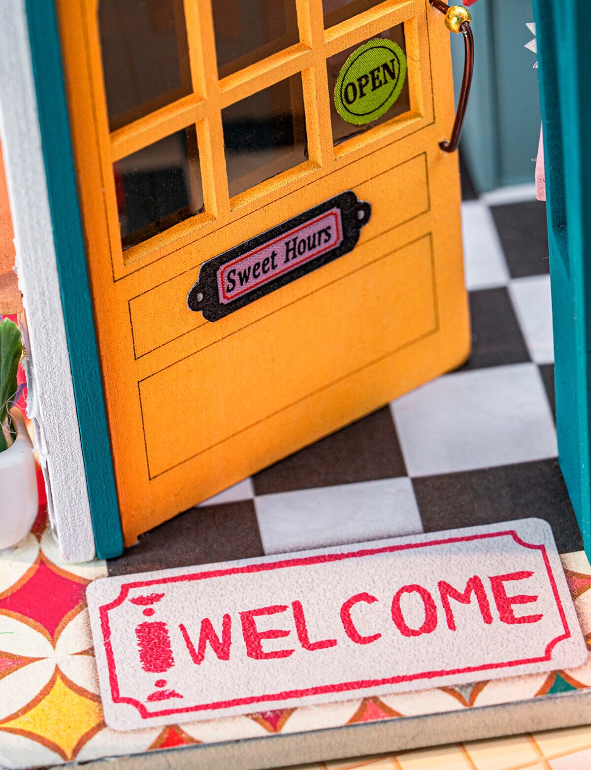 DIY Kits Miniature Kit, Rainbow Candy House - Arts & Crafts