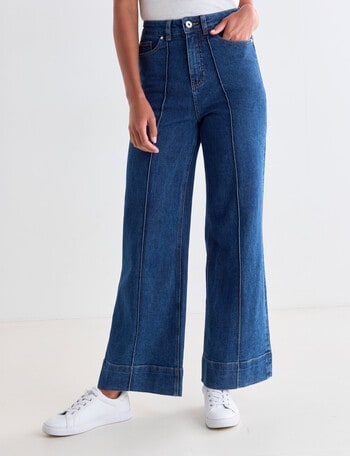 Women's Jeans: Skinny, Cropped, Straight Denim | Farmers NZ
