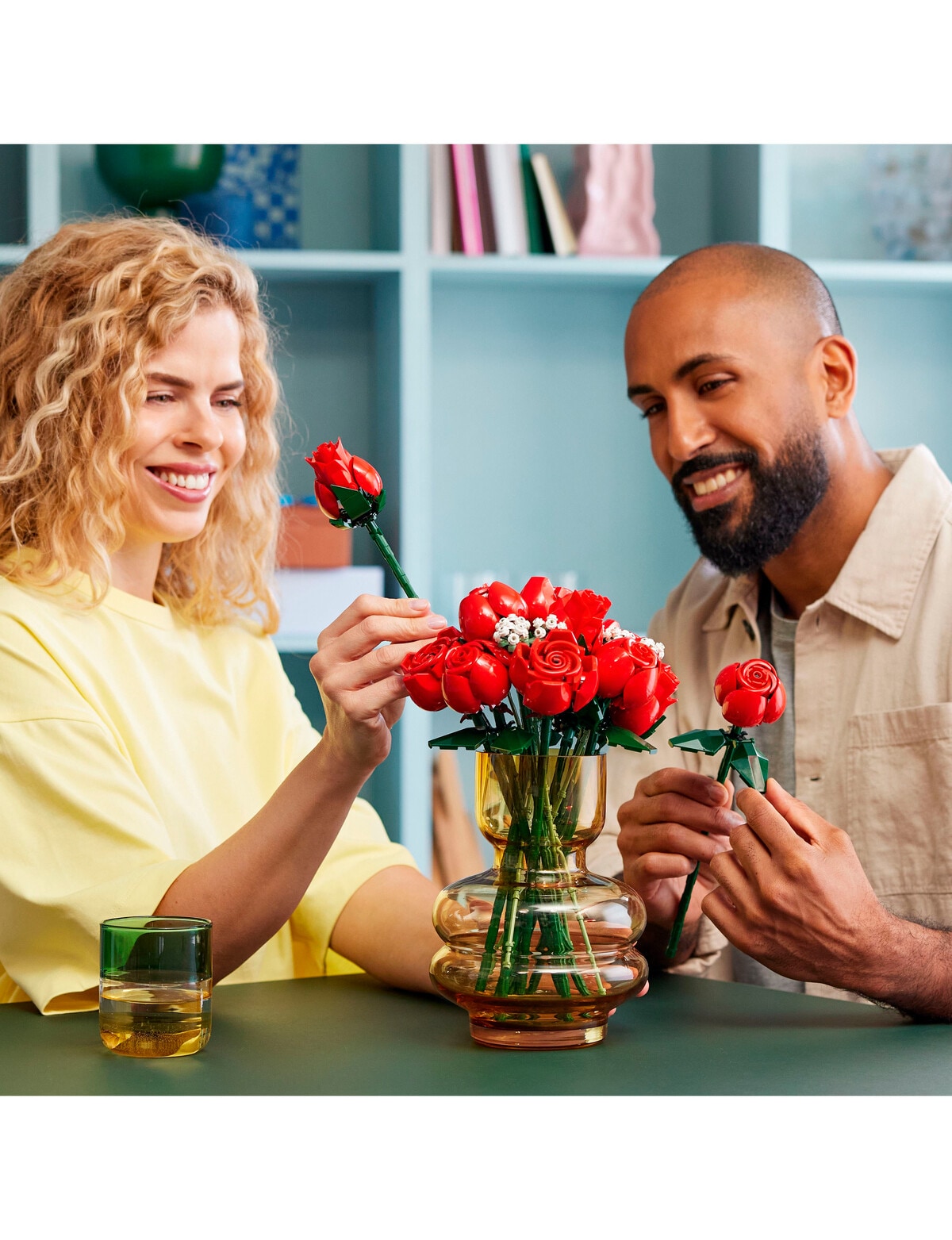LEGO Botanicals Bouquet of Roses, 10328 - Lego & Construction