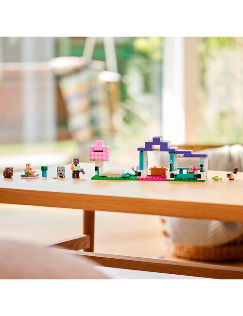 LEGO Minecraft The Animal Sanctuary, 21253 - Lego & Construction