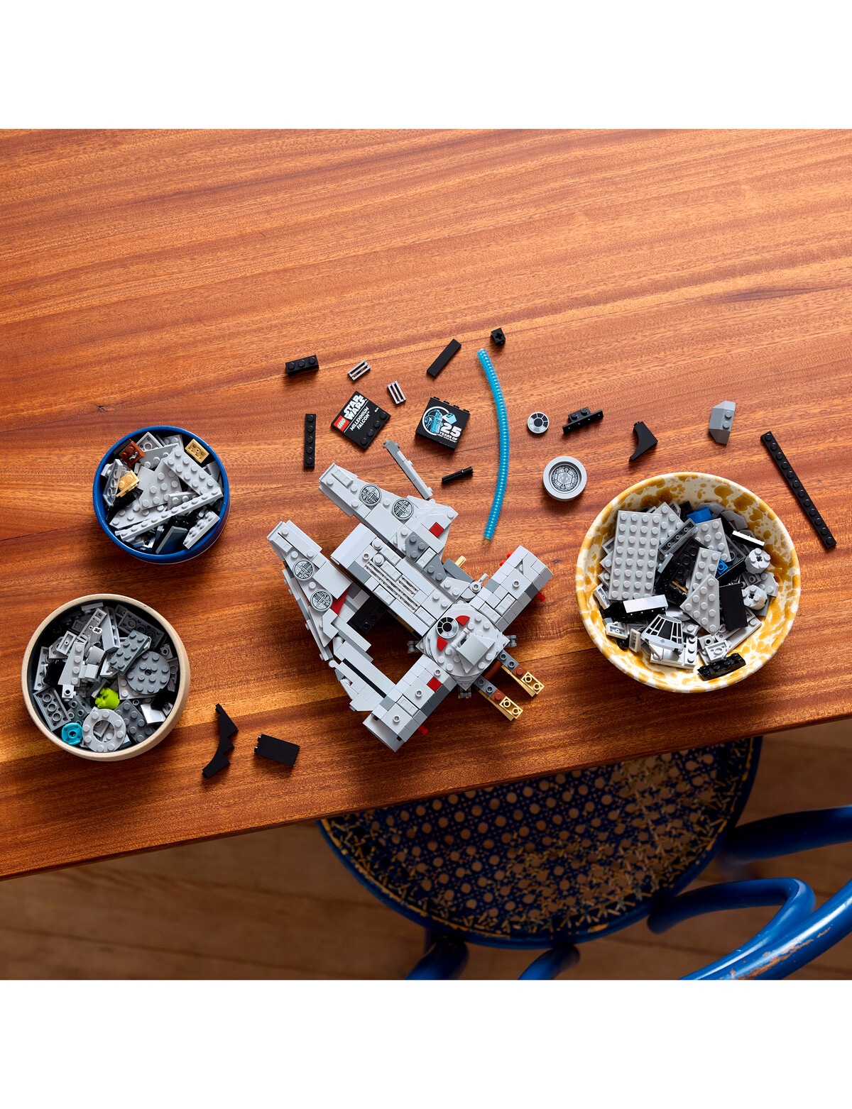 LEGO Star Wars Millennium Falcon, 75375 - Lego & Construction