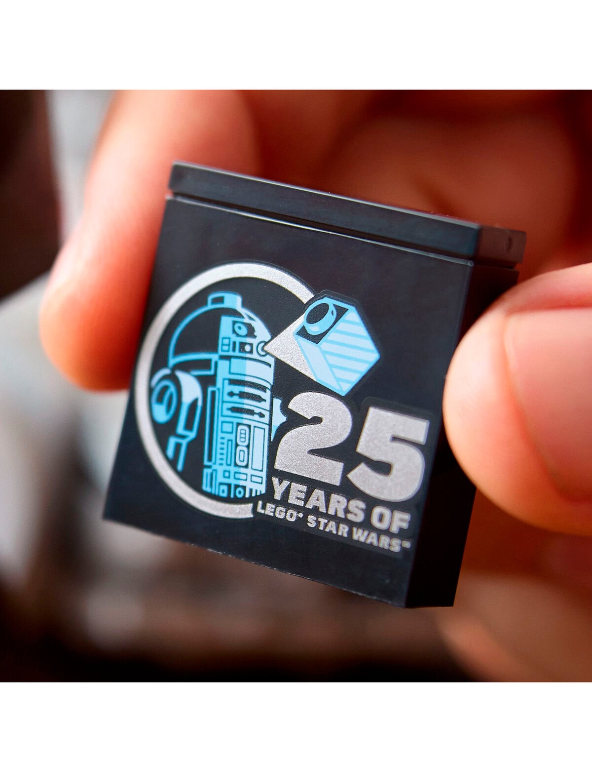 LEGO Star Wars Millennium Falcon, 75375 - Lego & Construction