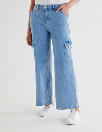 Women's Jeans: Skinny, Cropped, Straight Denim | Farmers NZ