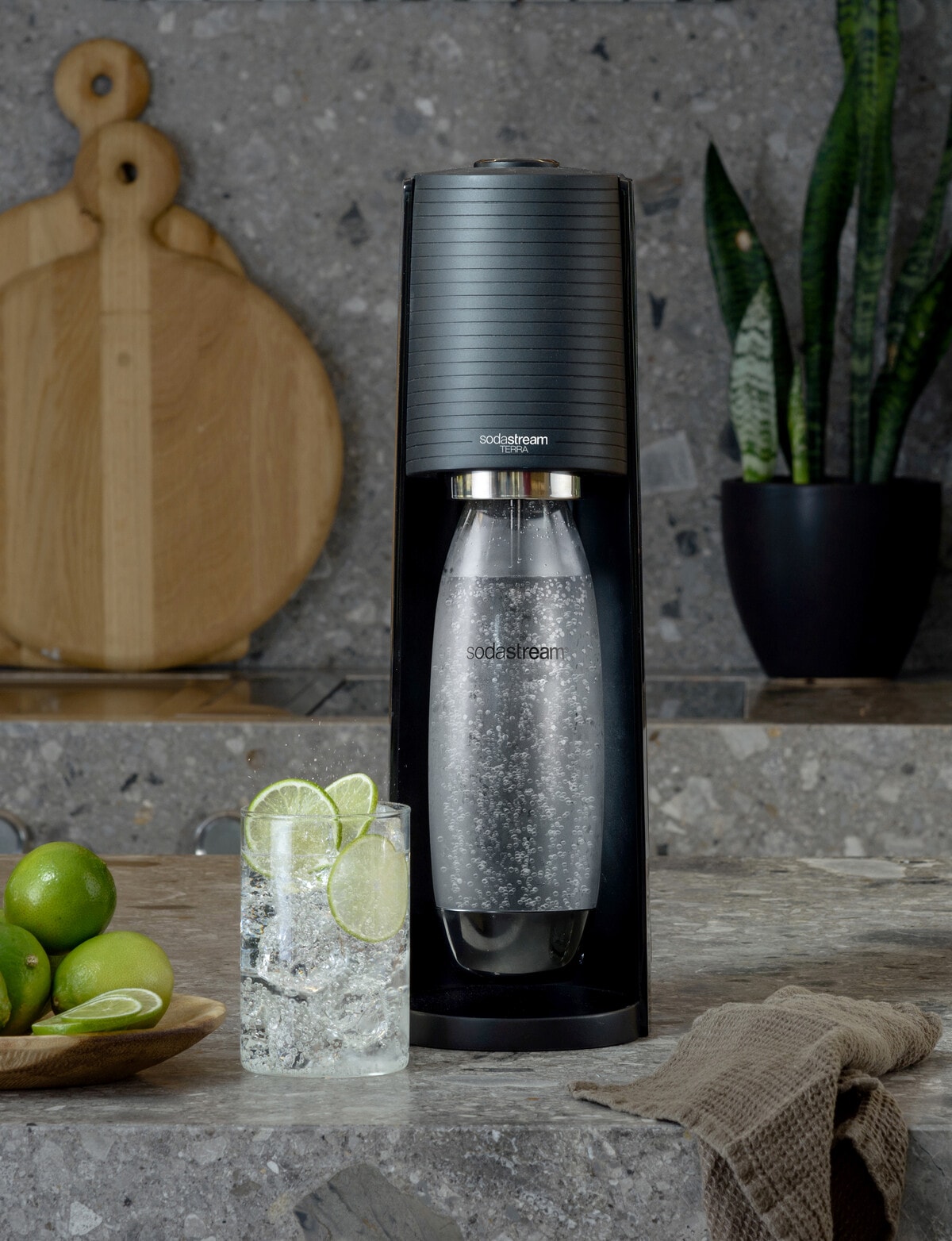 Sodastream 60 Litre Terra Starter Pack, Black - Sodastream