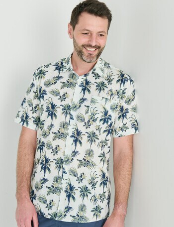 Chisel | Men's Casual & Formal Clothing | Shop Farmers NZ