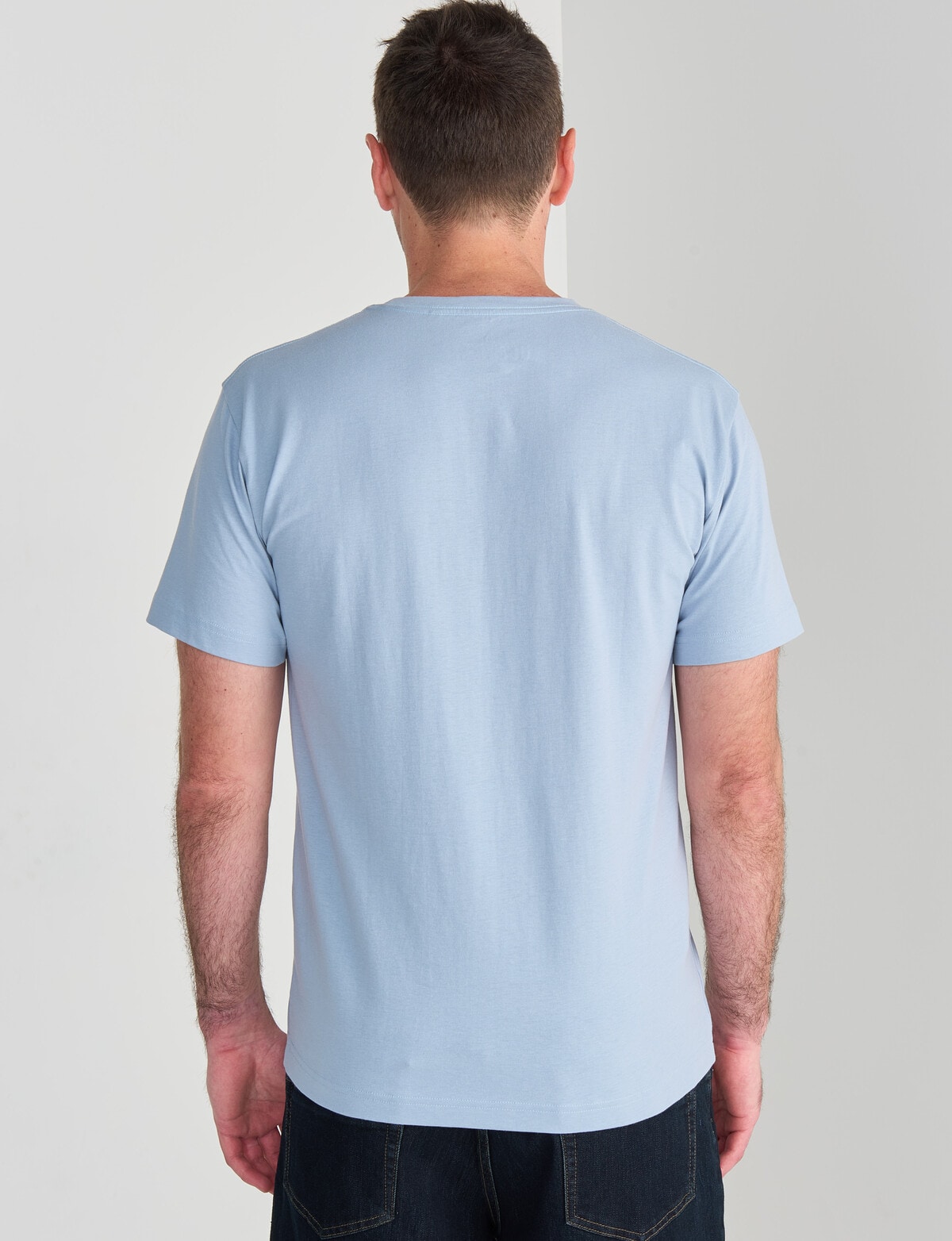 Chisel Ultimate Crew Tee, Light Blue - T-shirts, Singlets & Polos