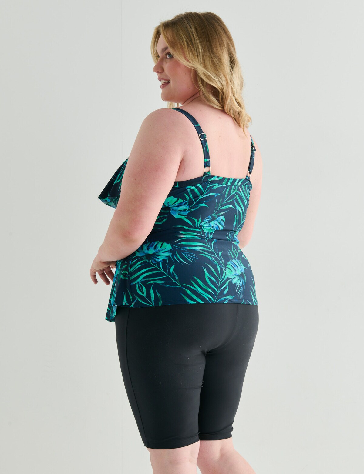 Zest Resort Curve Floral Tiered Tankini, Blue & Green - Womens Red Dot