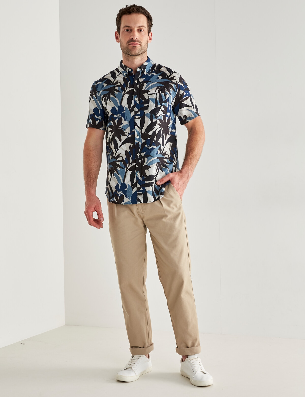 Gasoline Pleat Wide Leg Chino, Tan - Casual Pants