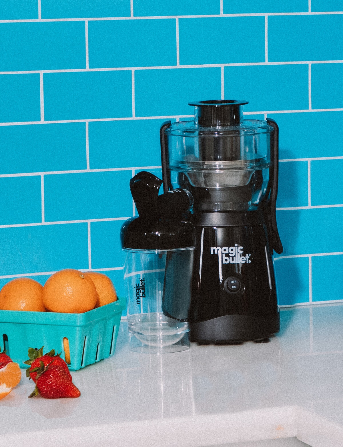 Magic Bullet Mini Juicer, MBJ07110K - Food Processors, Mixers & Blenders