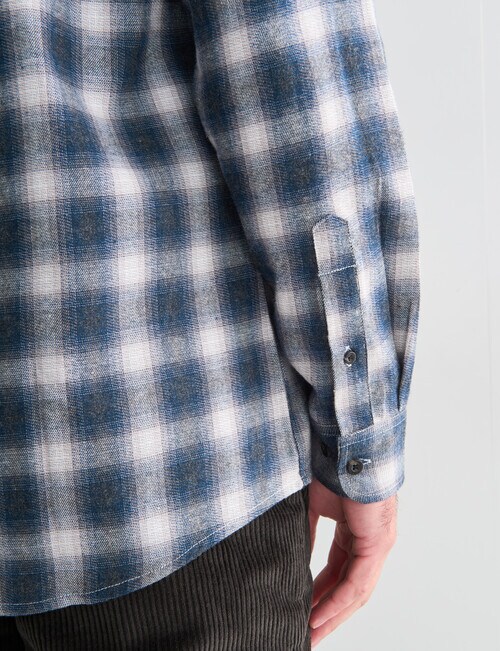 Chisel Flannel Long Sleeve Shirt, Light Navy - Mens Red Dot