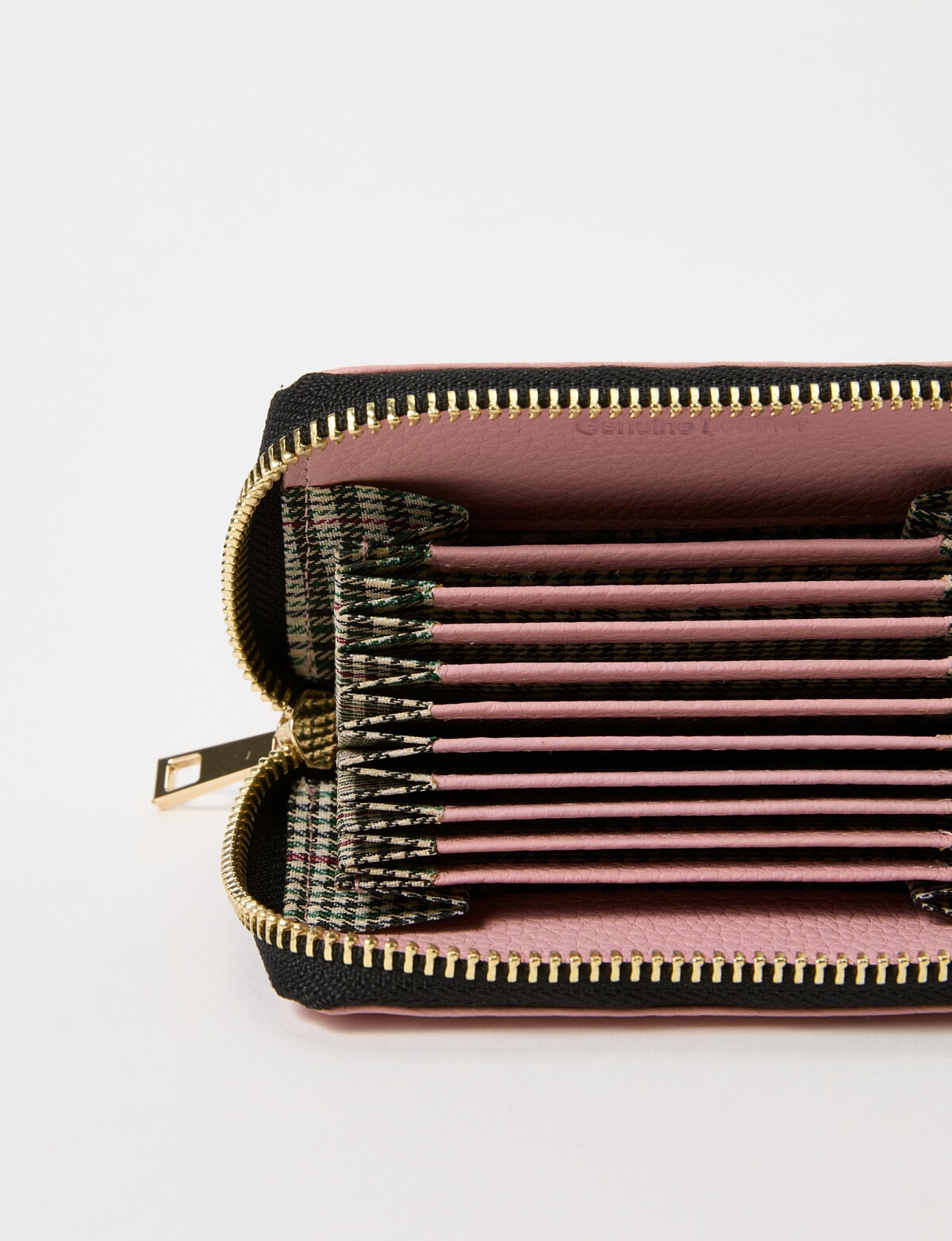Carte Small Zippy Wallet, Pink - Wallets
