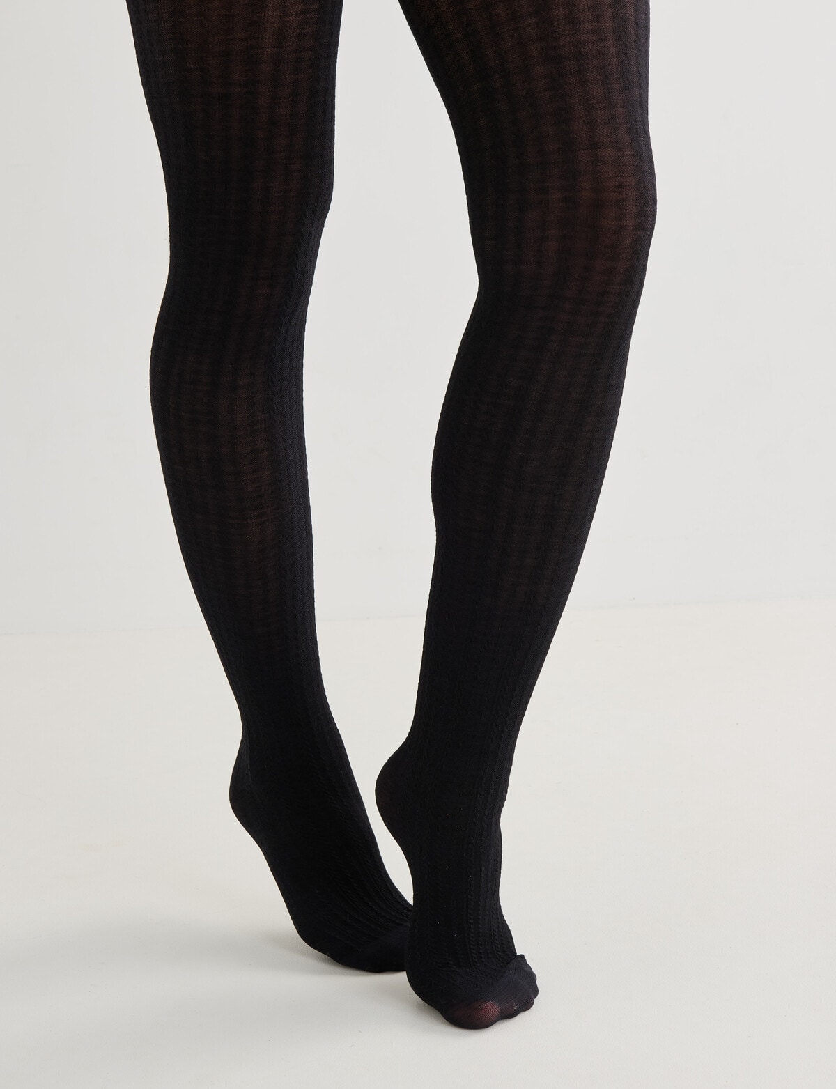 Columbine Palma Cable Rib Superfine Merino Tight, Black - Hosiery