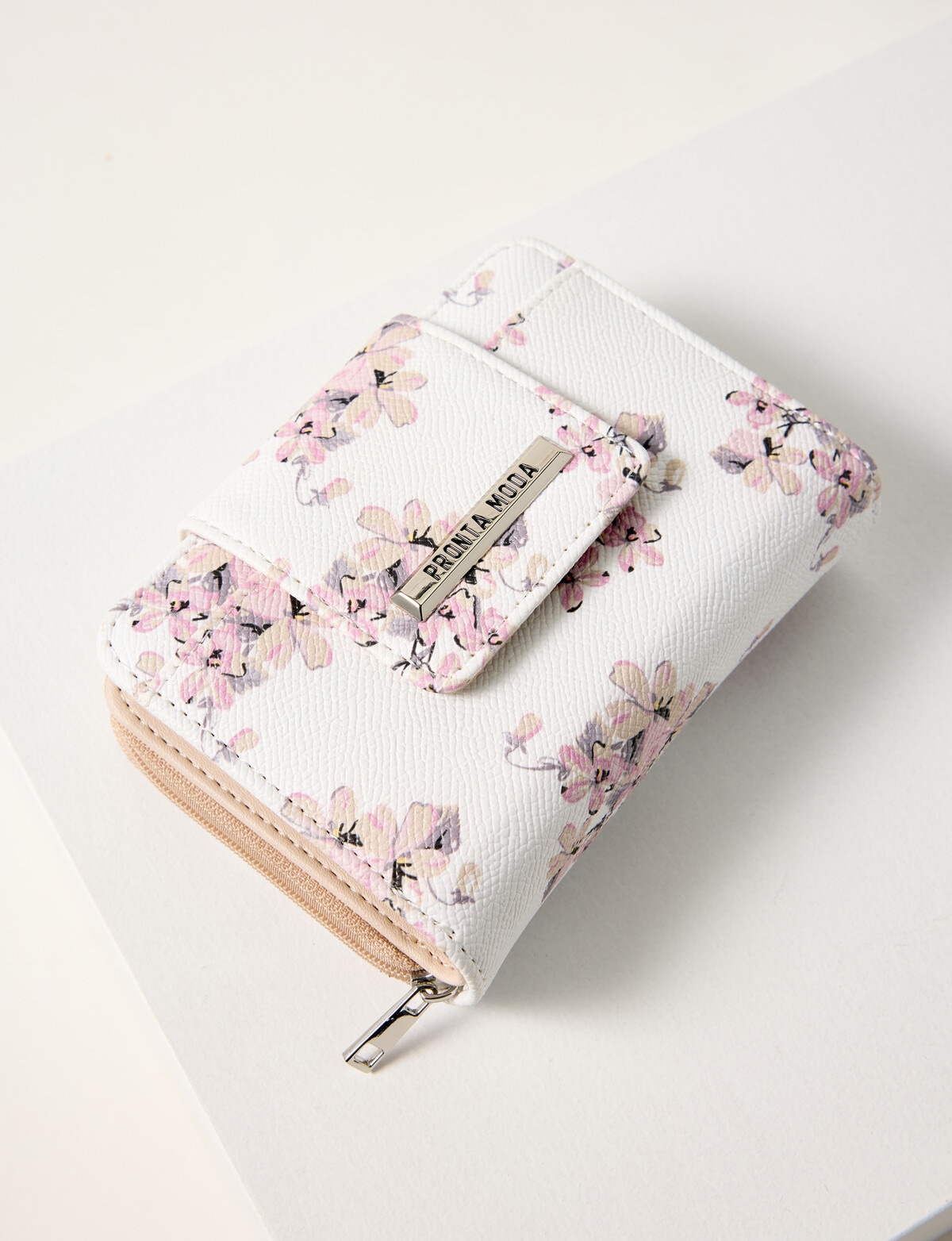 Pronta Moda Floral Tab Wallet, White - Wallets