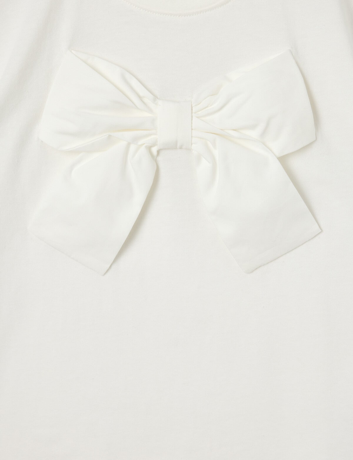 Mac & Ellie Applique Bow Short Sleeve Boxy Tee, White - Tops